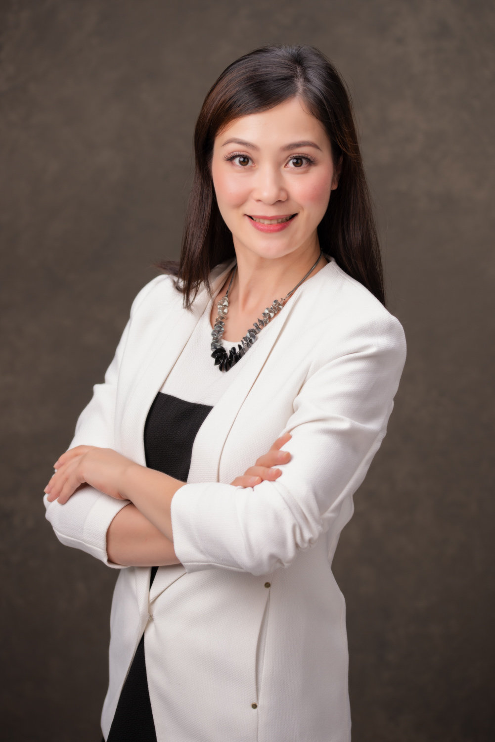 HEADSHOTS - Michelle De La Vara Photography
