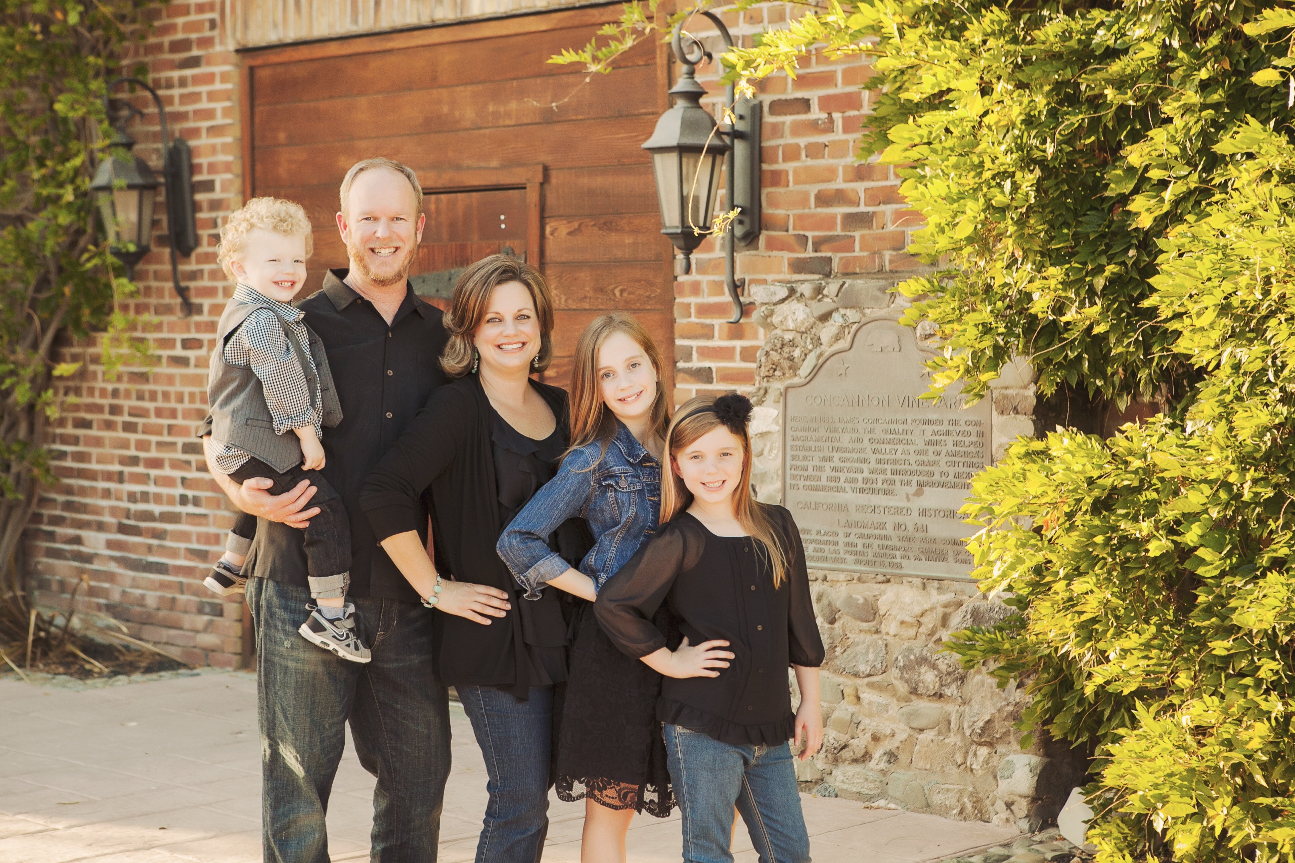 Family Ties - Inspiring Images