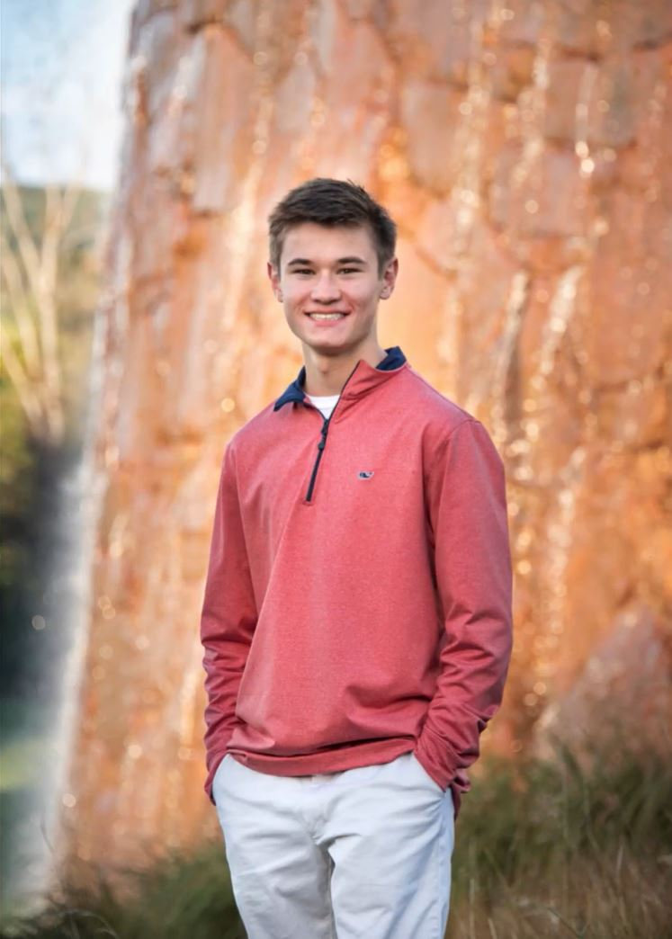 Senior Portrait - Tyler - Amy Moseley Photography