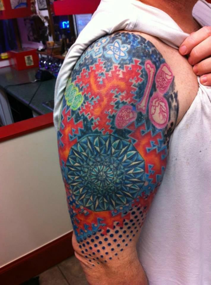 NOVI FILIPOVICH - Babylon Tattoo