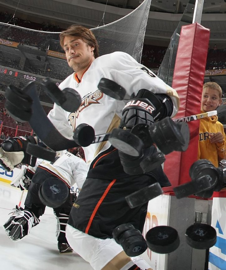 Bruce Bennett Hockey Photography, Long Island New York