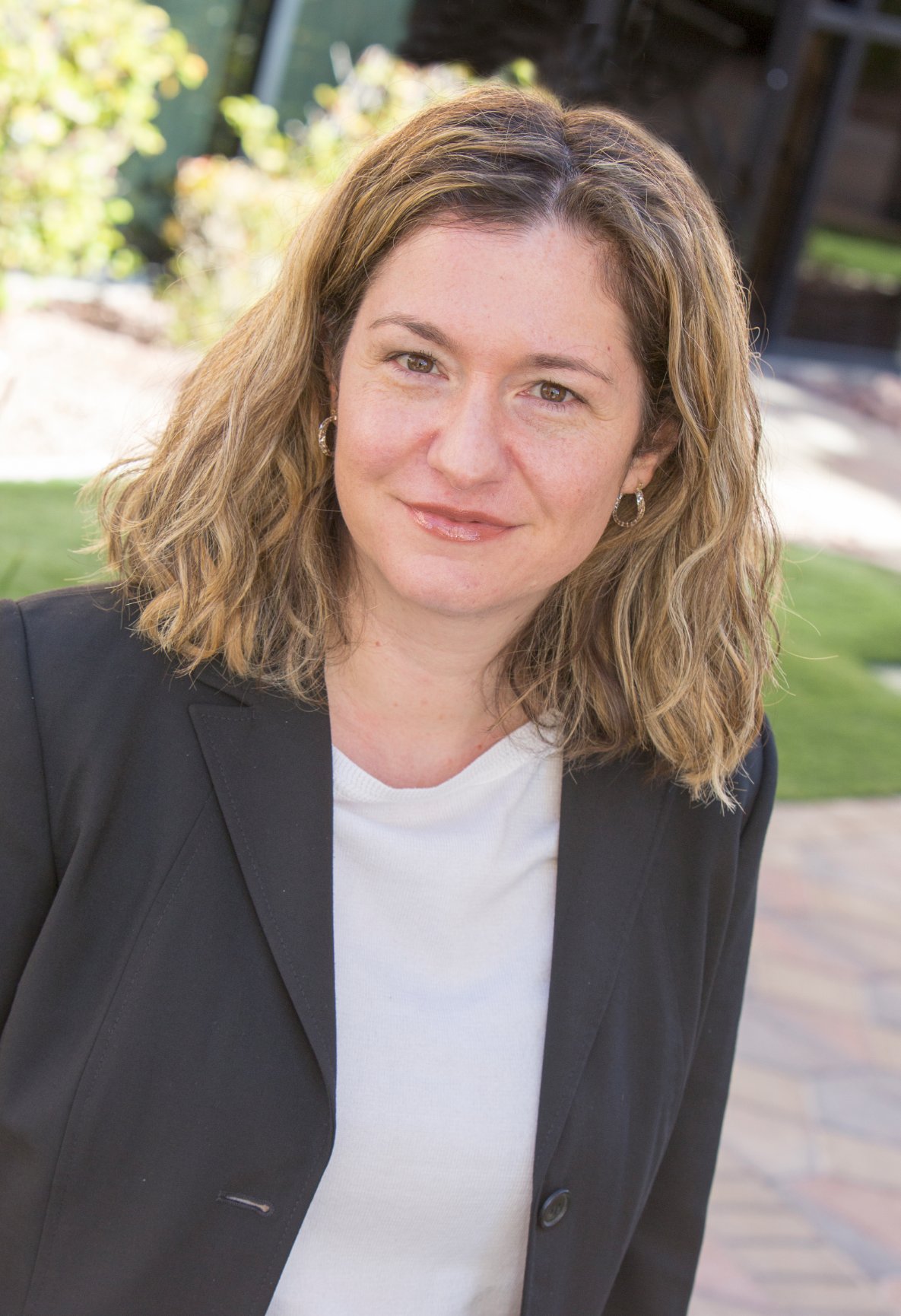 10 Tips for Your Professional Headshots - Paul's Vegas Photography