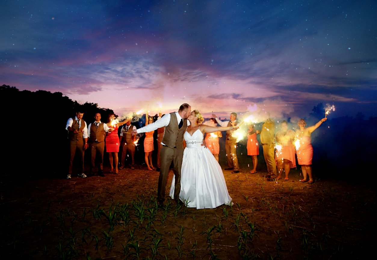 Chasing Lilies Photography Wedding Photography/Serving Wisconsin