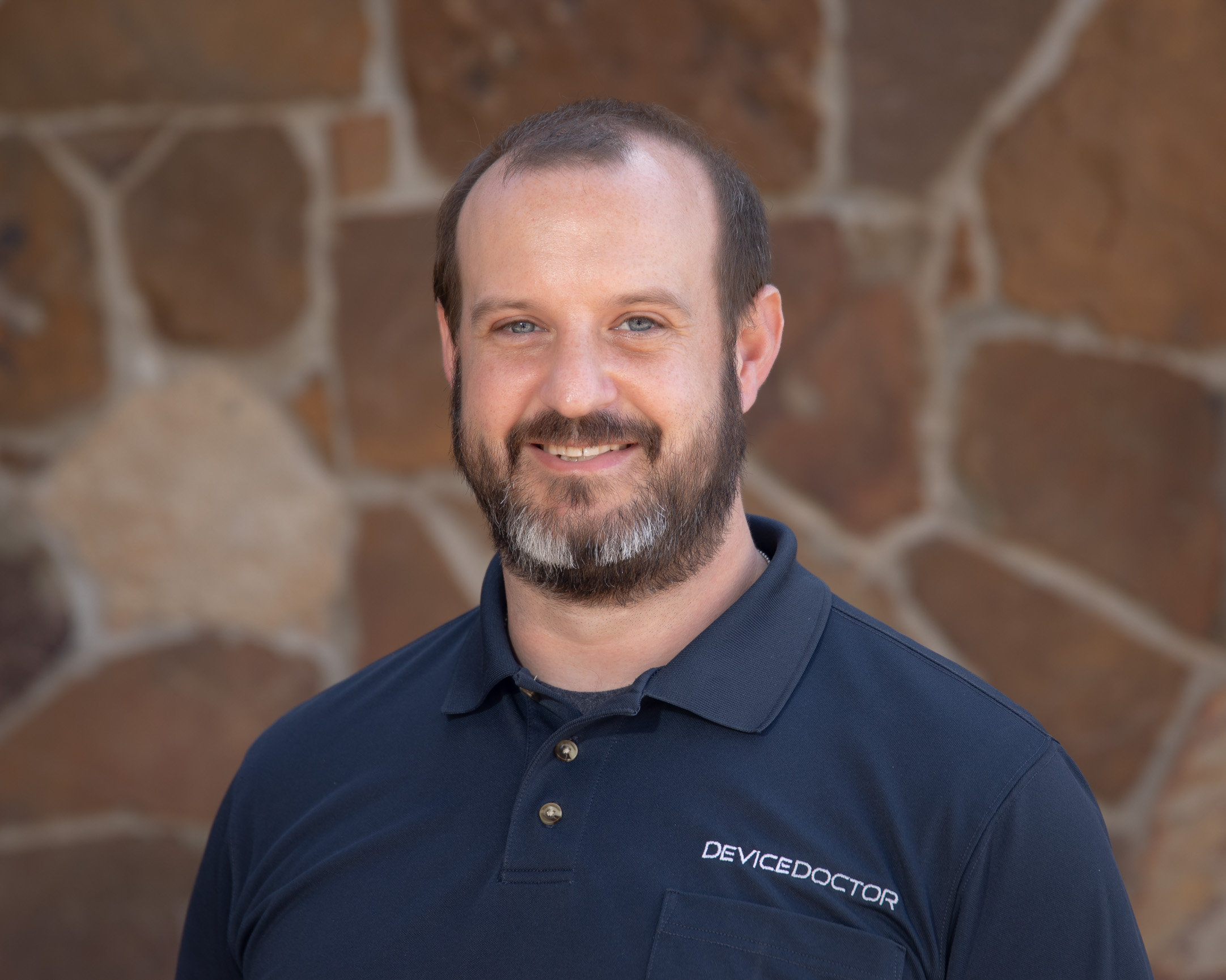 Tips to Making a Great Professional Headshot for Men