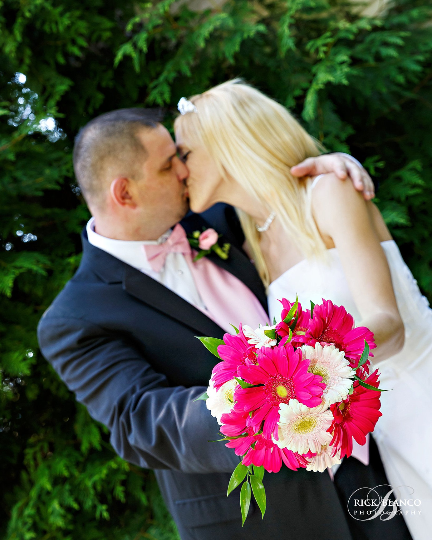 Summer Wedding Loft at Landis Creek - blancophotography.com