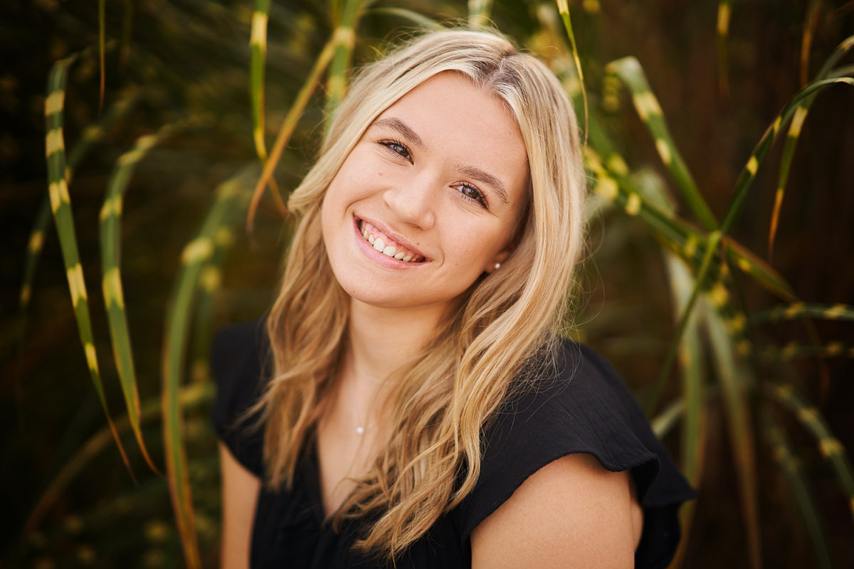 GABRIELLE | CLASS OF 2023 - Nicki Hufford Photography