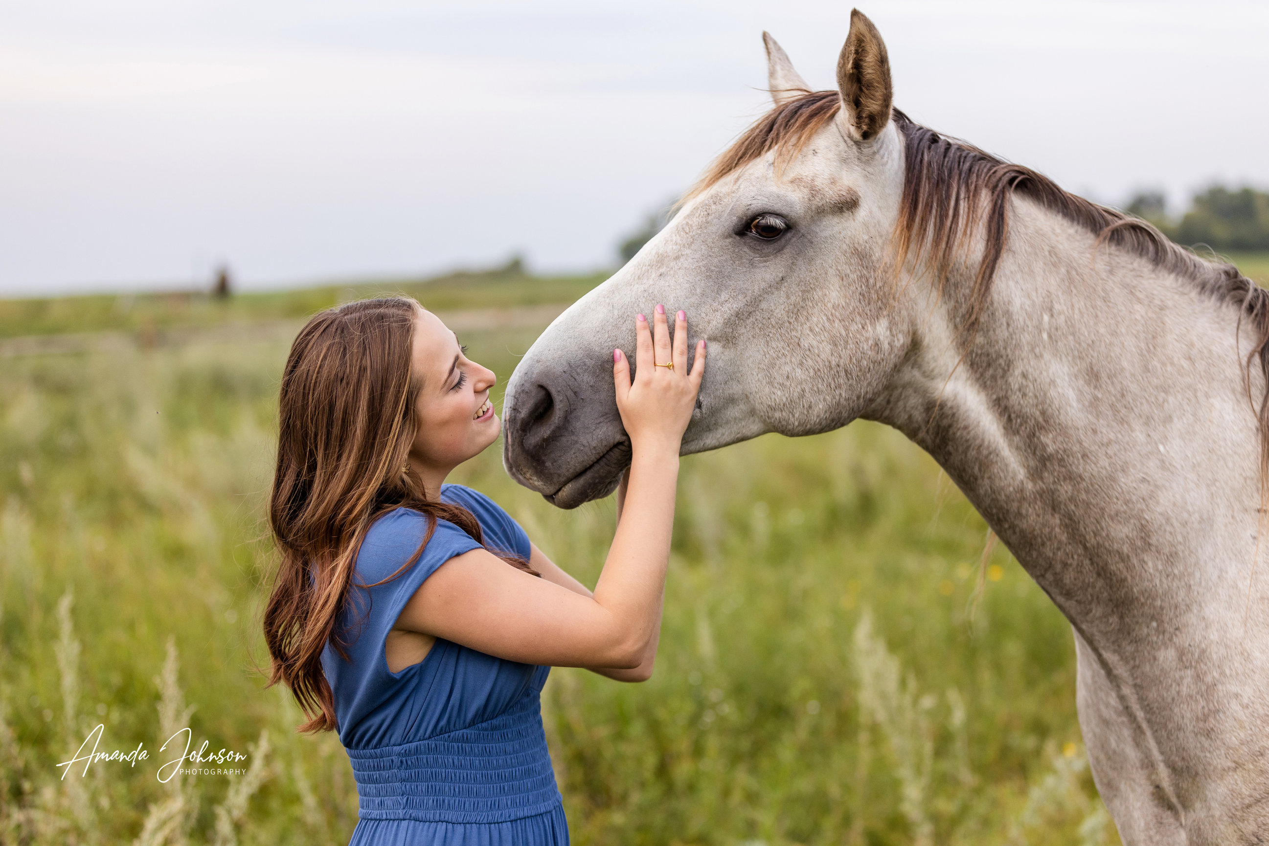 Should I Style My Hair Straight Or Curly For My Bismarck Senior Session?