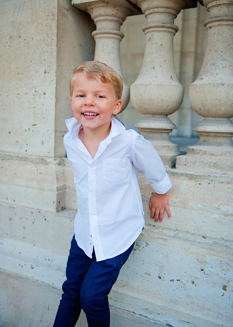 CHEEKY AT THE LOUVRE - Sarah Iris Photography