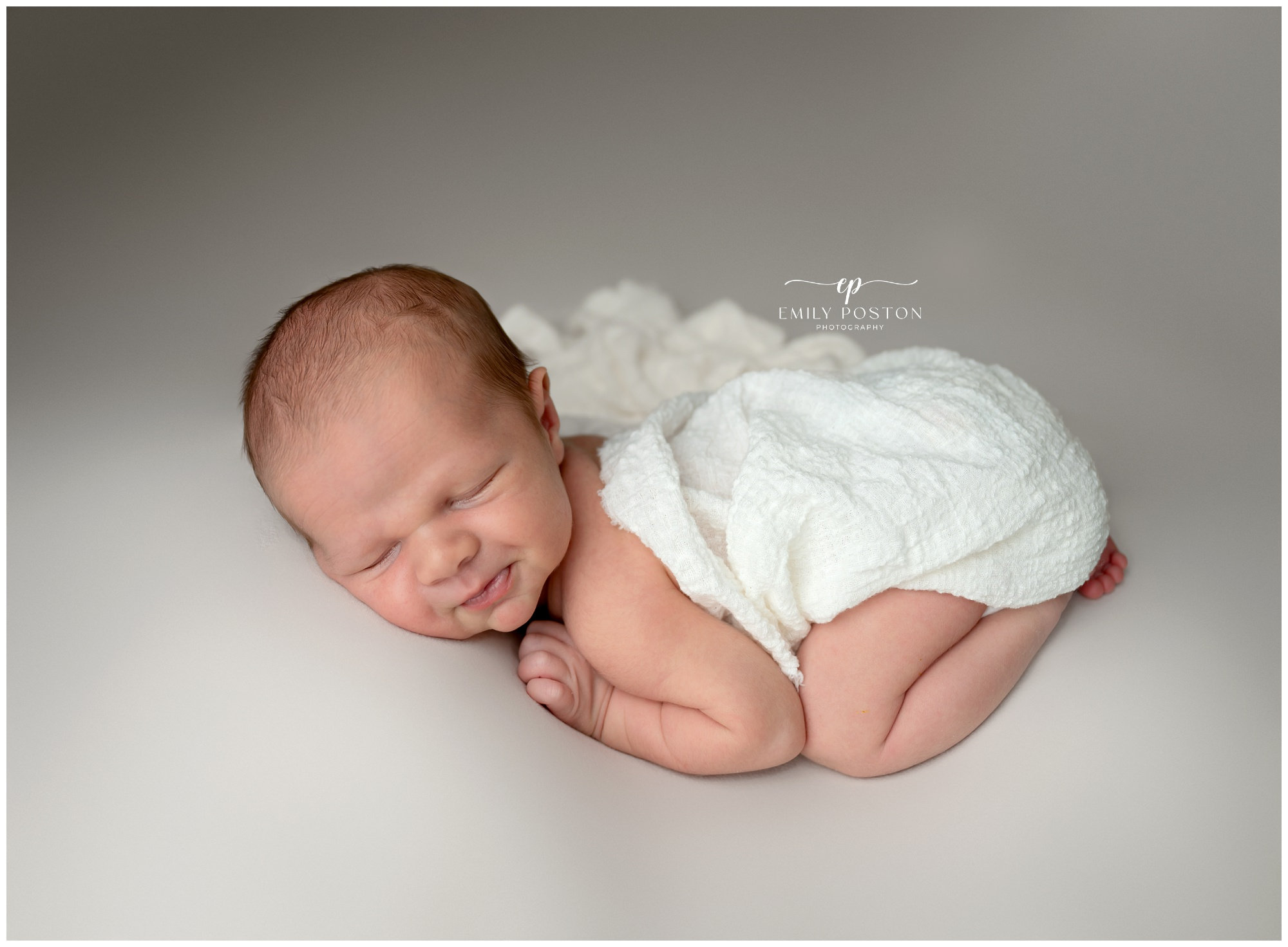 Newborn Photos with Baby Zion in Jefferson City, MO - Emily Poston ...