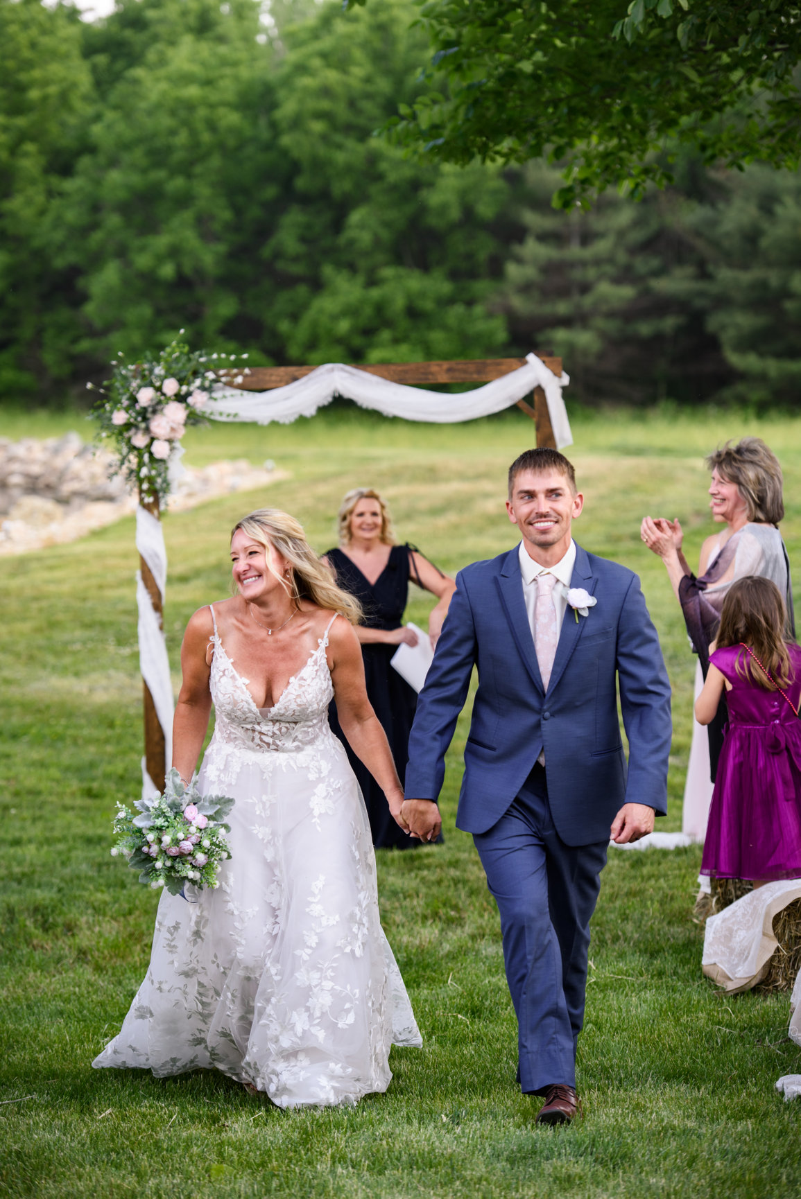Denver, Iowa Wedding - Mr. & Mrs. Purcell - Nichole Diehm Photography