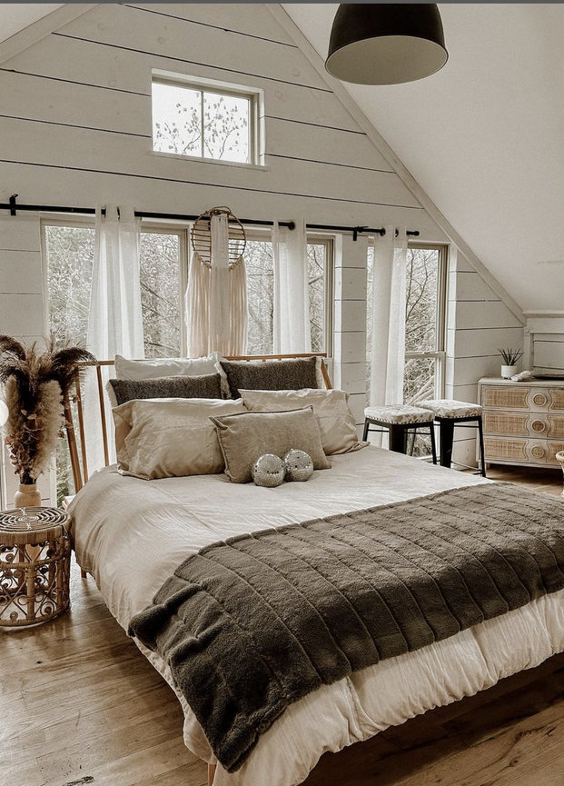 The Loft @ Be Changed Studios - Vicki Sands