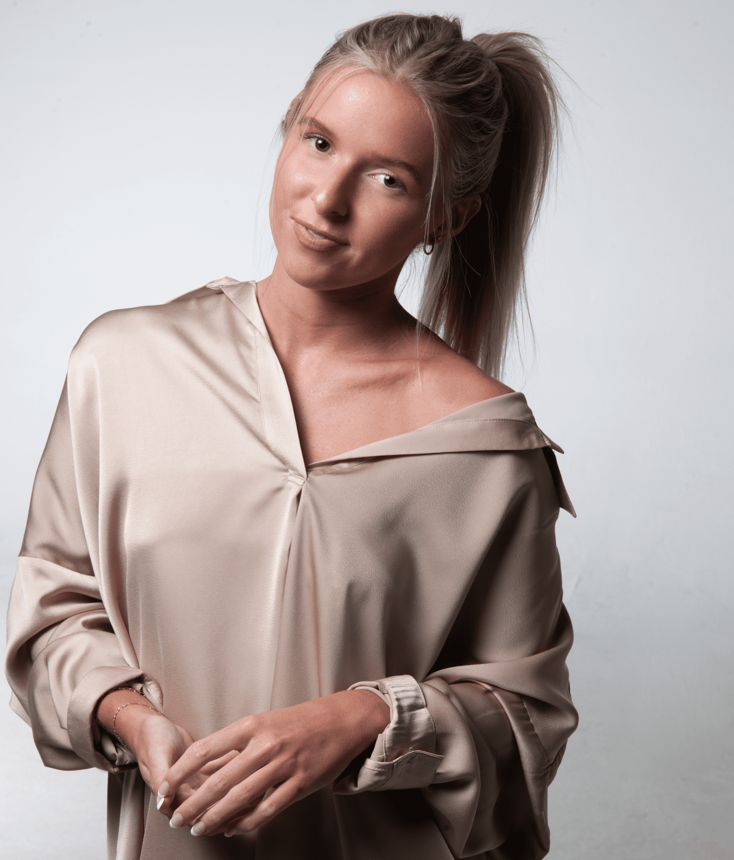 Kathryn Brooks - Red Models & Talent