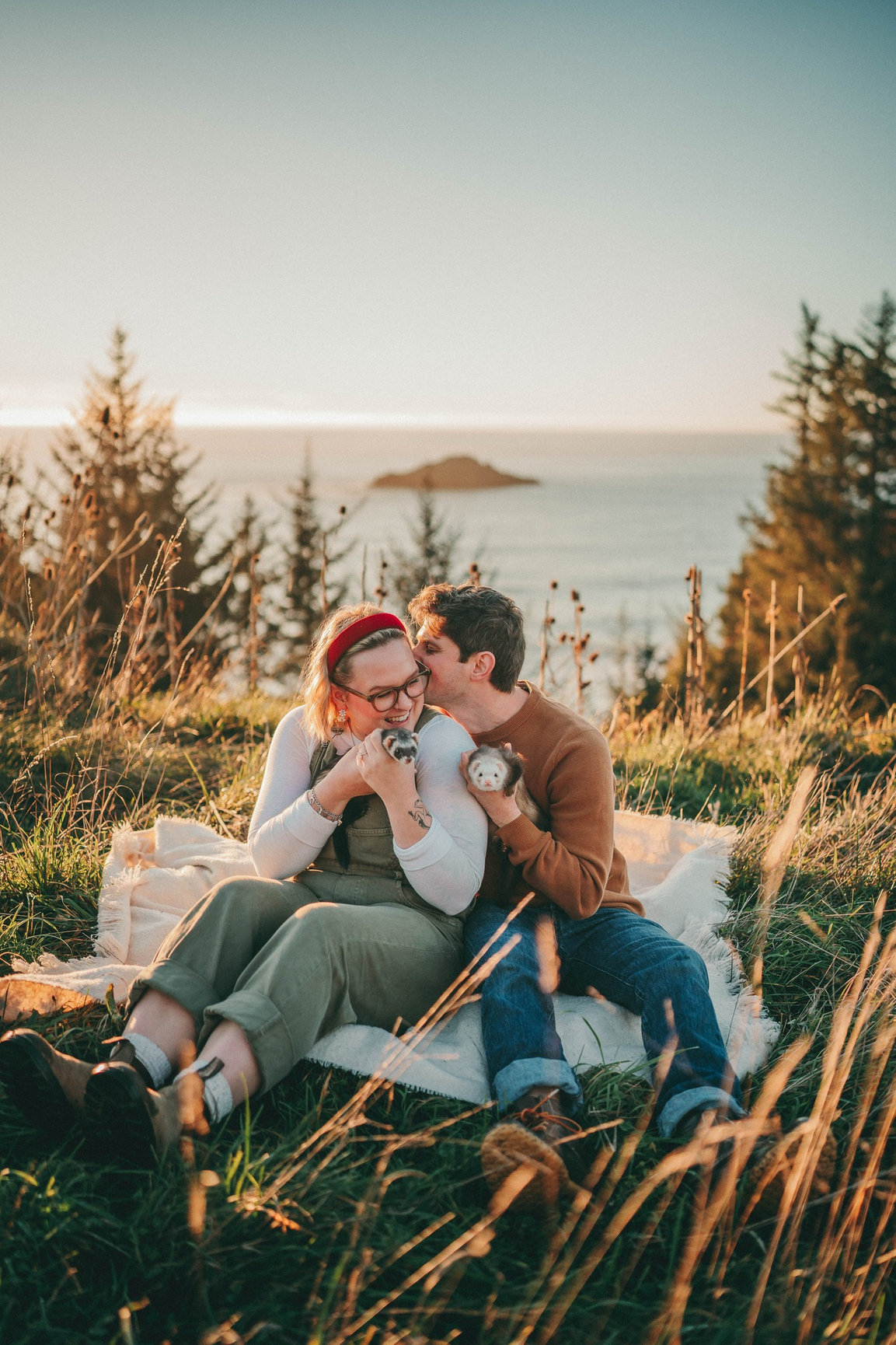 Elopement & Wedding Adventure Photographer Oregon Coast | Dezerae Jobe ...