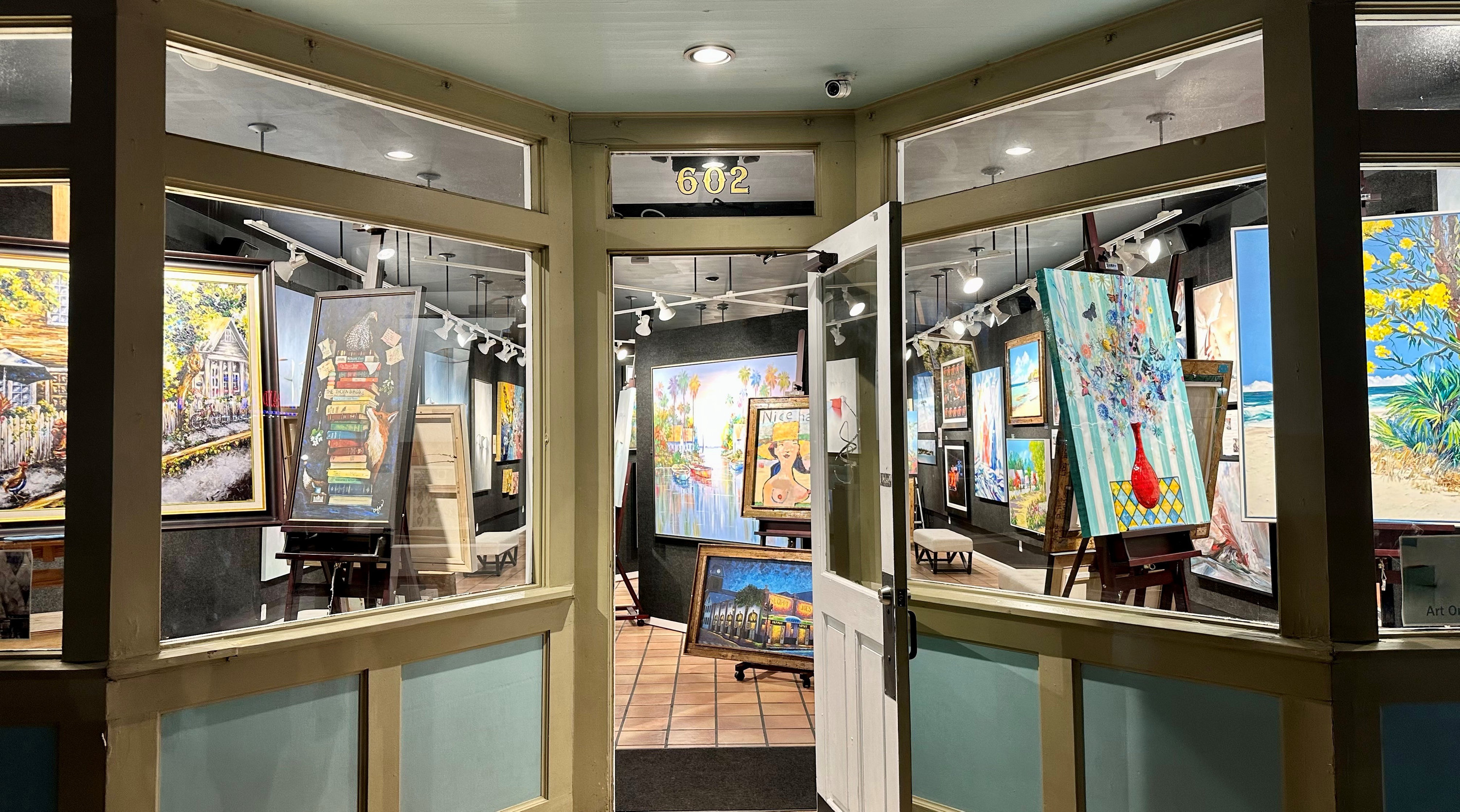 Key West Art Gallery | Art On Duval, A Procaccini Gallery