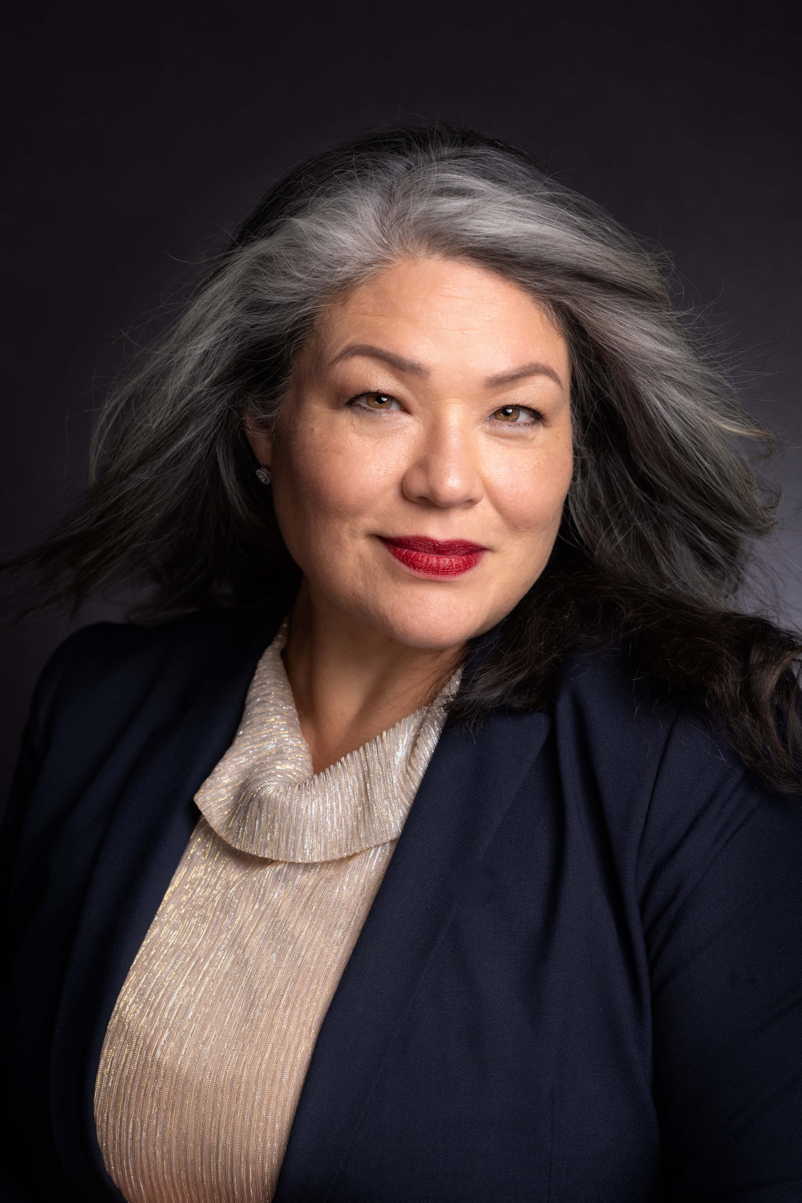 Live Shoot: 3 Light Setup in the Den - Professional Photographers ...