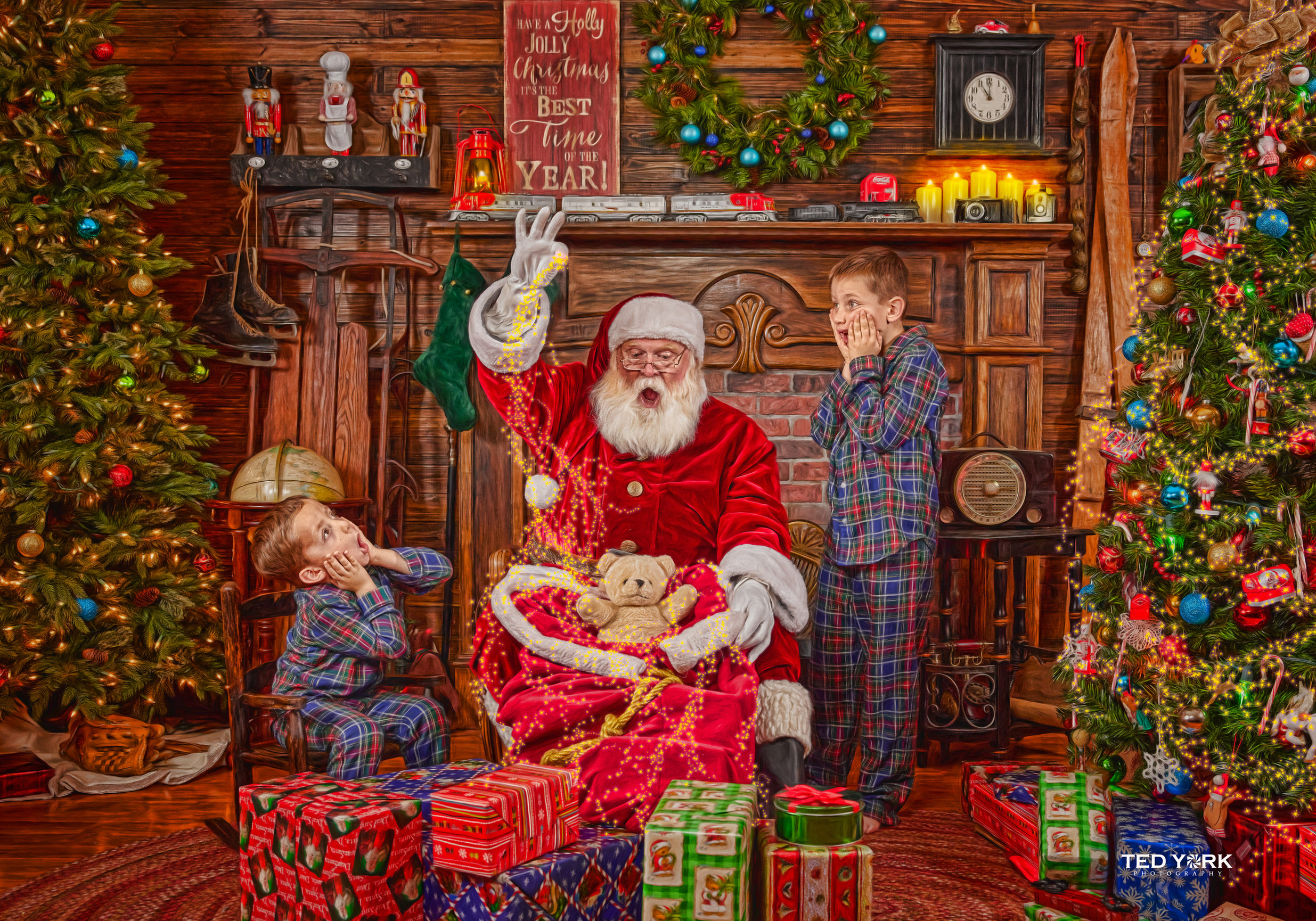 Safe Santa Pictures With Covid - Ted York Photography