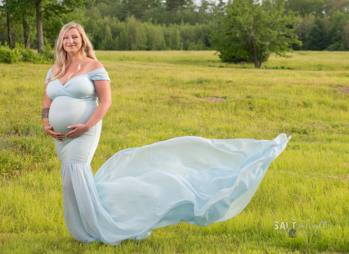 What To Wear For Maternity Photos - Chris Cavallo