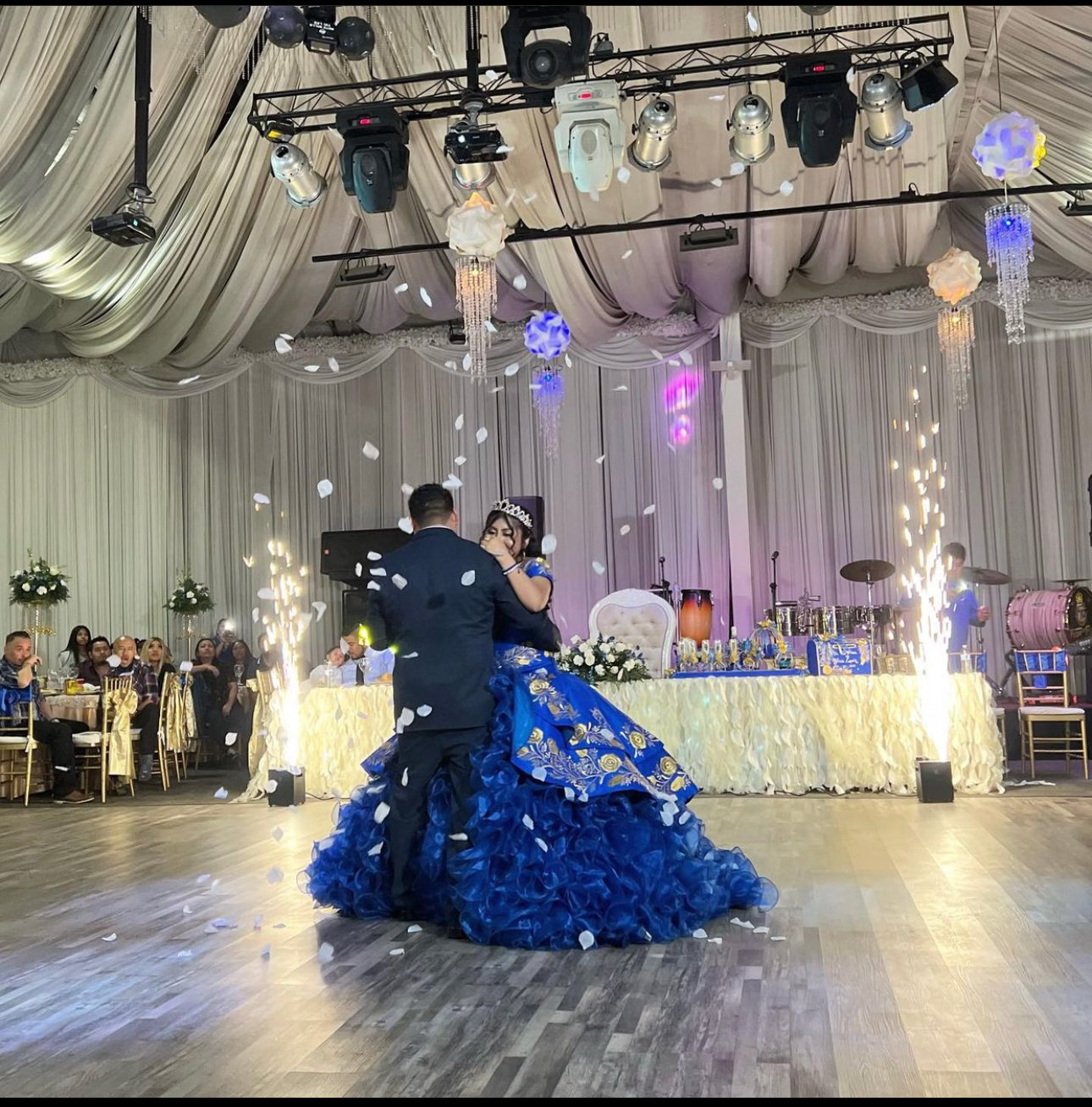 GALLERY - Salon Brandy