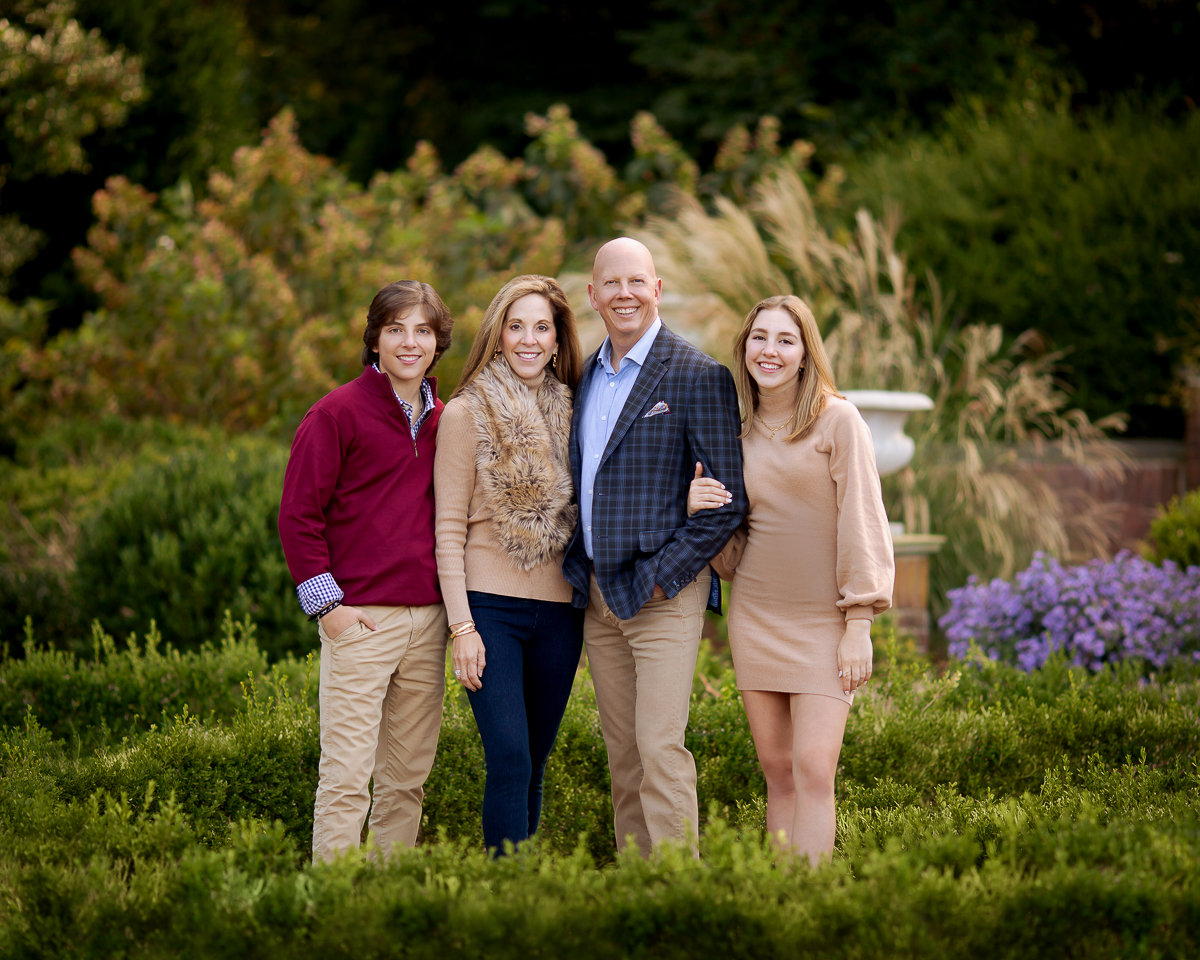 Saint Louis Family Portrait Photographer - Josephine Havlak, Photographer