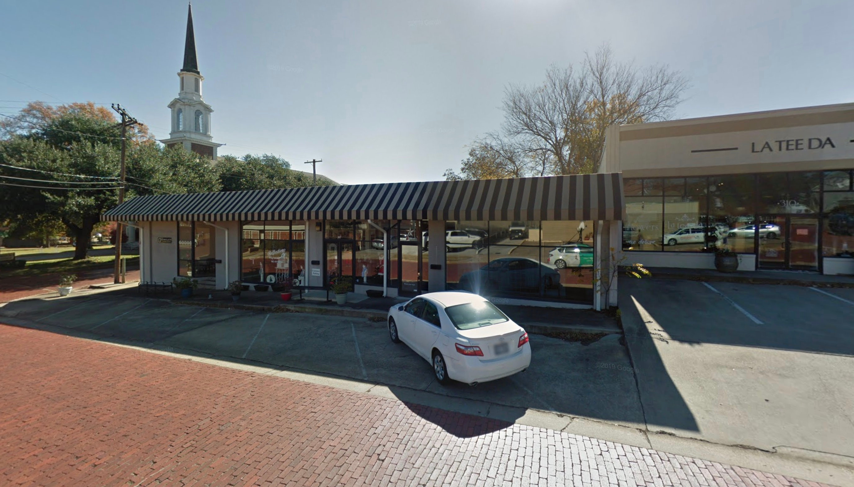 Azalea District, Tyler Texas - Jamie M Goode