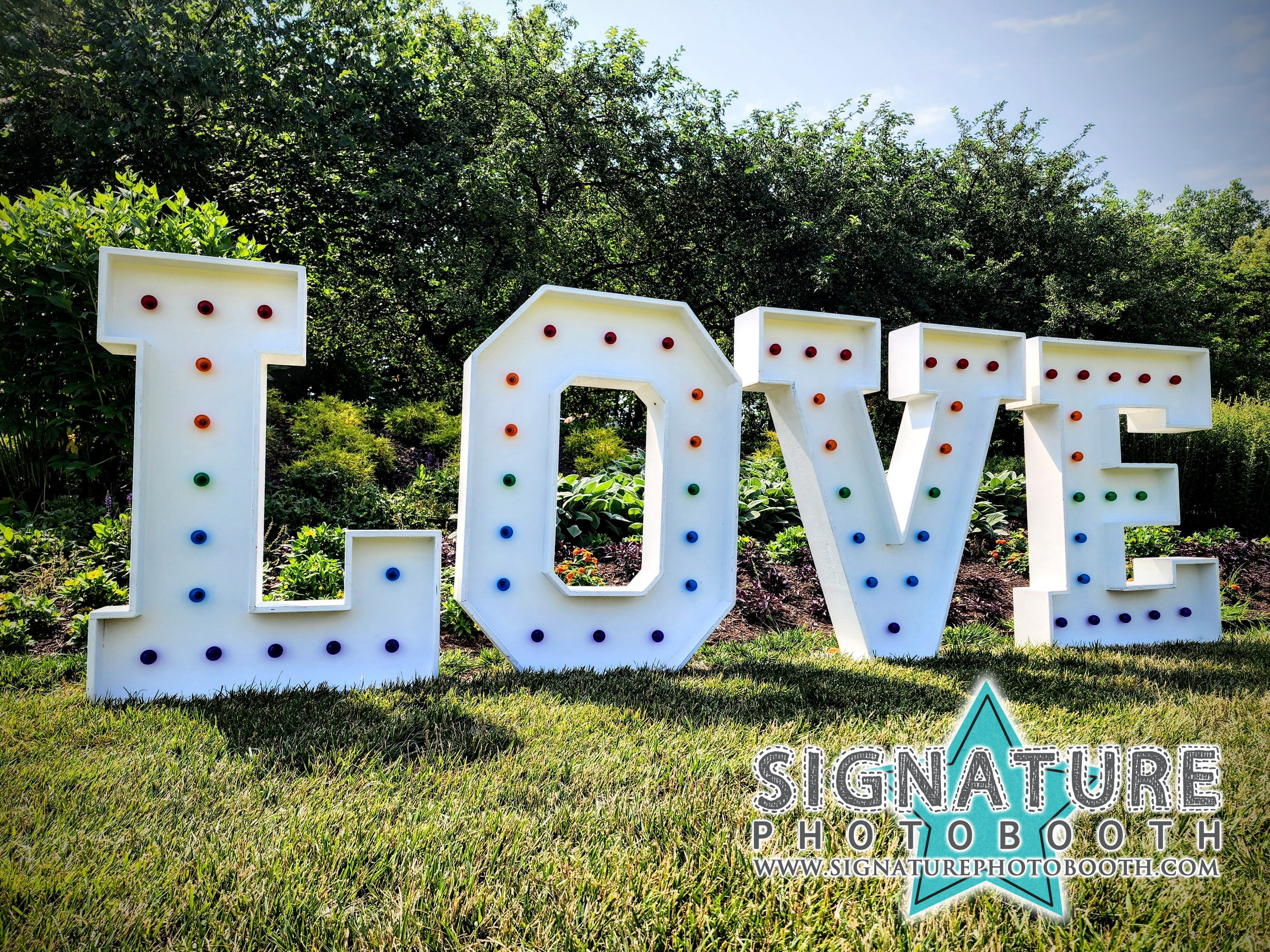 MARQUEE LETTERS - Signature Photo Booth Rentals Cincinnati - Dayton ...