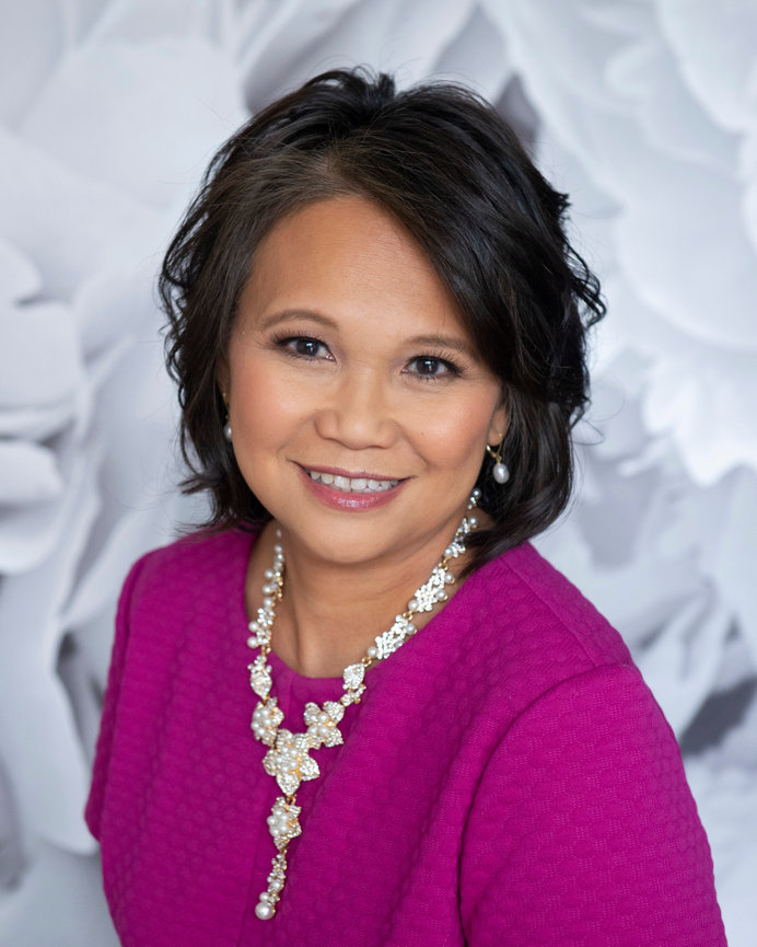 Professional Headshots & Portfolios - Maureen T Miller