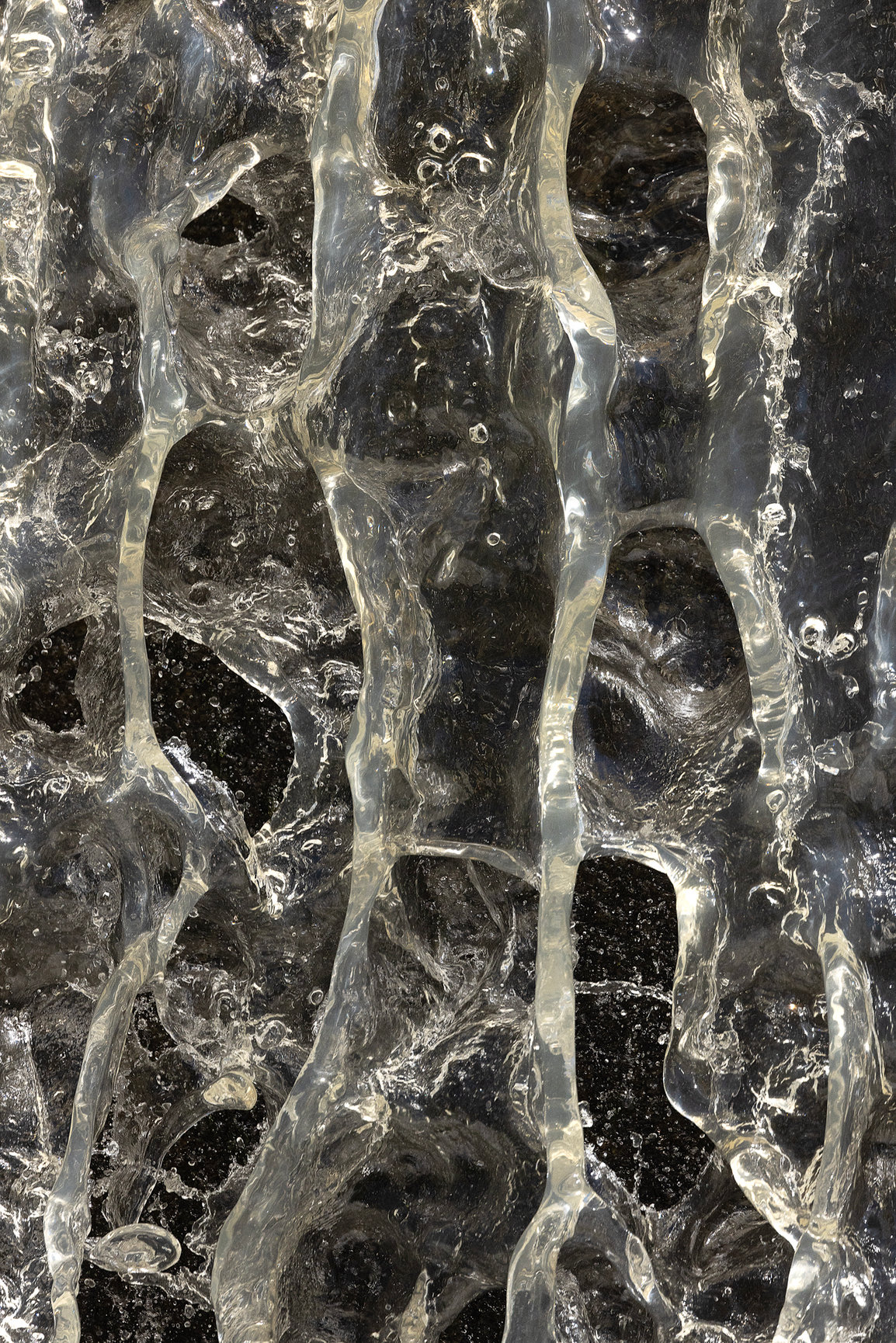 Frozen water in motion - Jim Zuckerman photography & photo tours