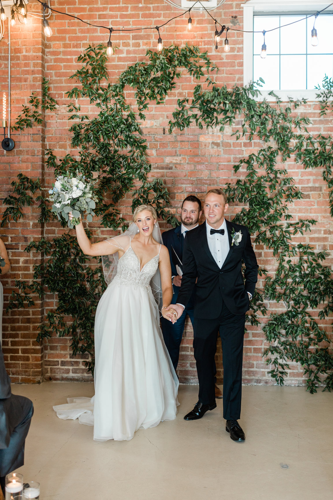 The River Room - Brooke & Garrett - Eco Chic Blossoms