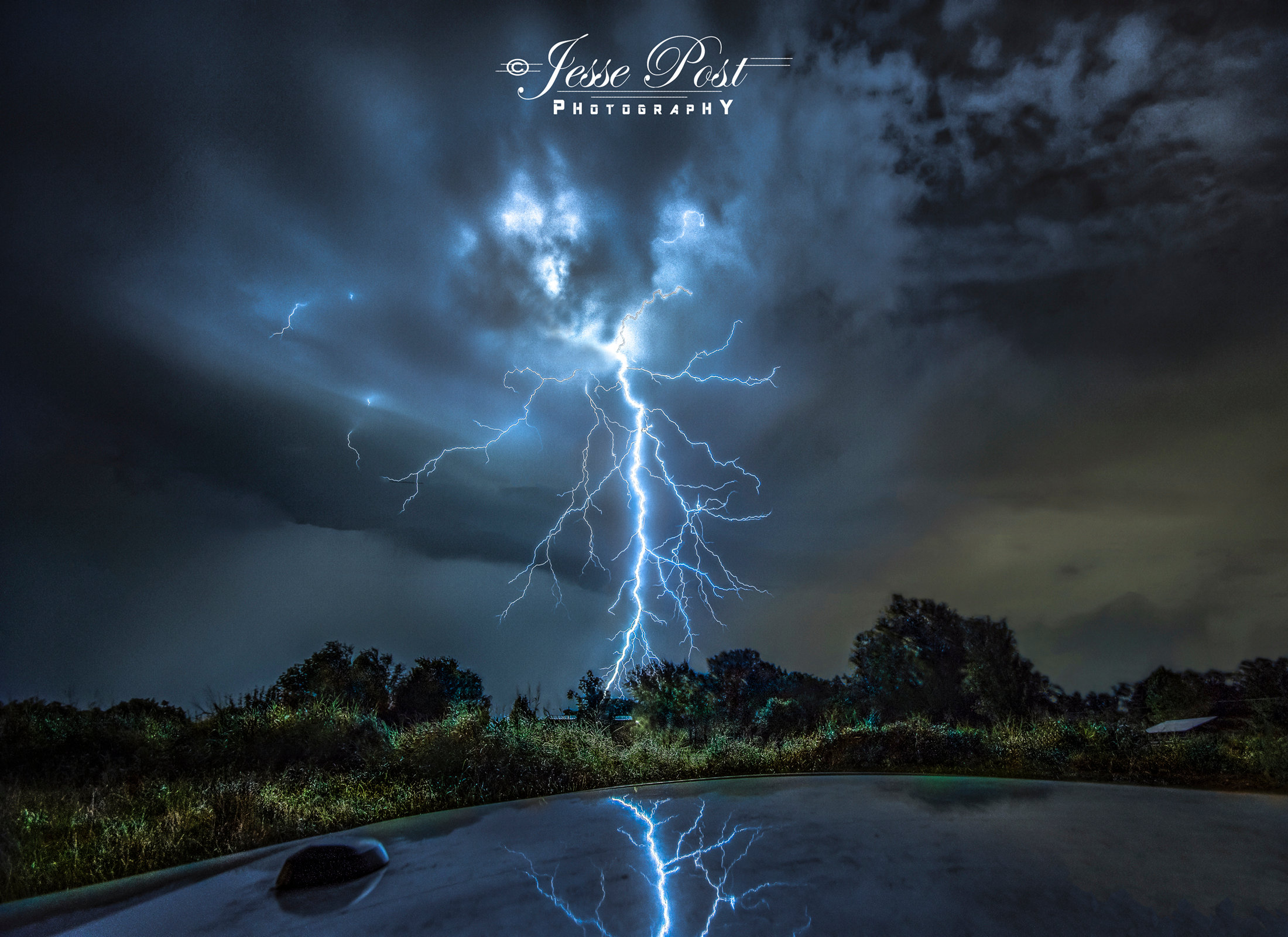 Home - THE STORM STALKER