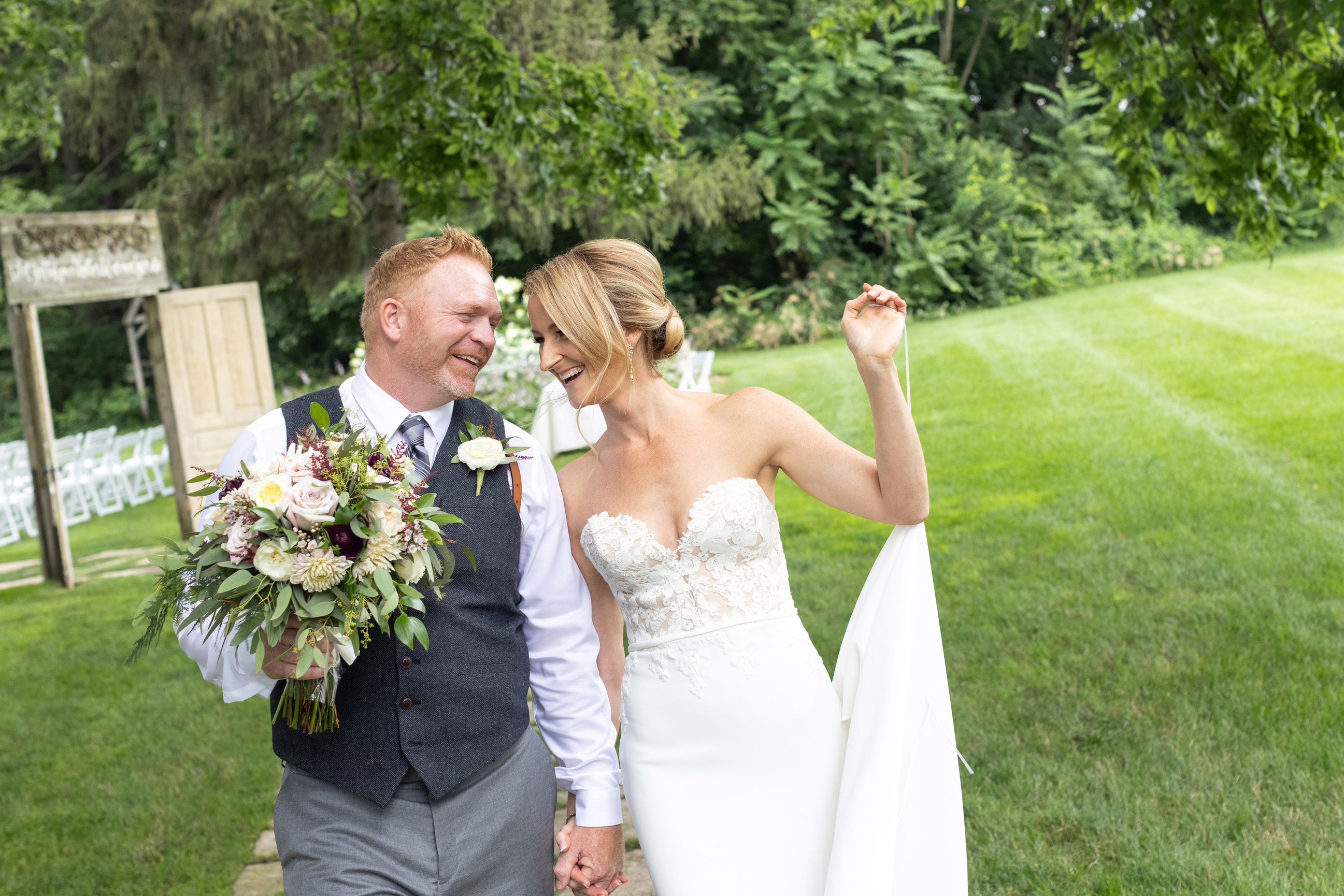 Melissa Jean Photography & Design -Portraits + Weddings