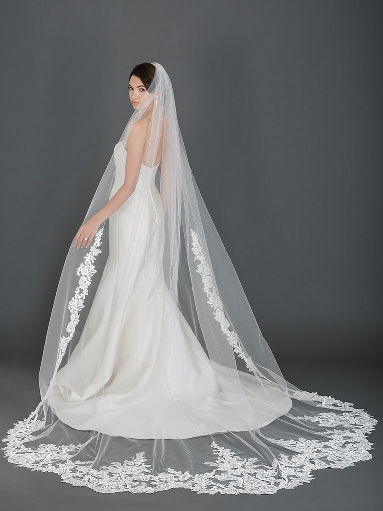 Unveiling Wedding Veils: A Complete Guide for Brides-to-Be