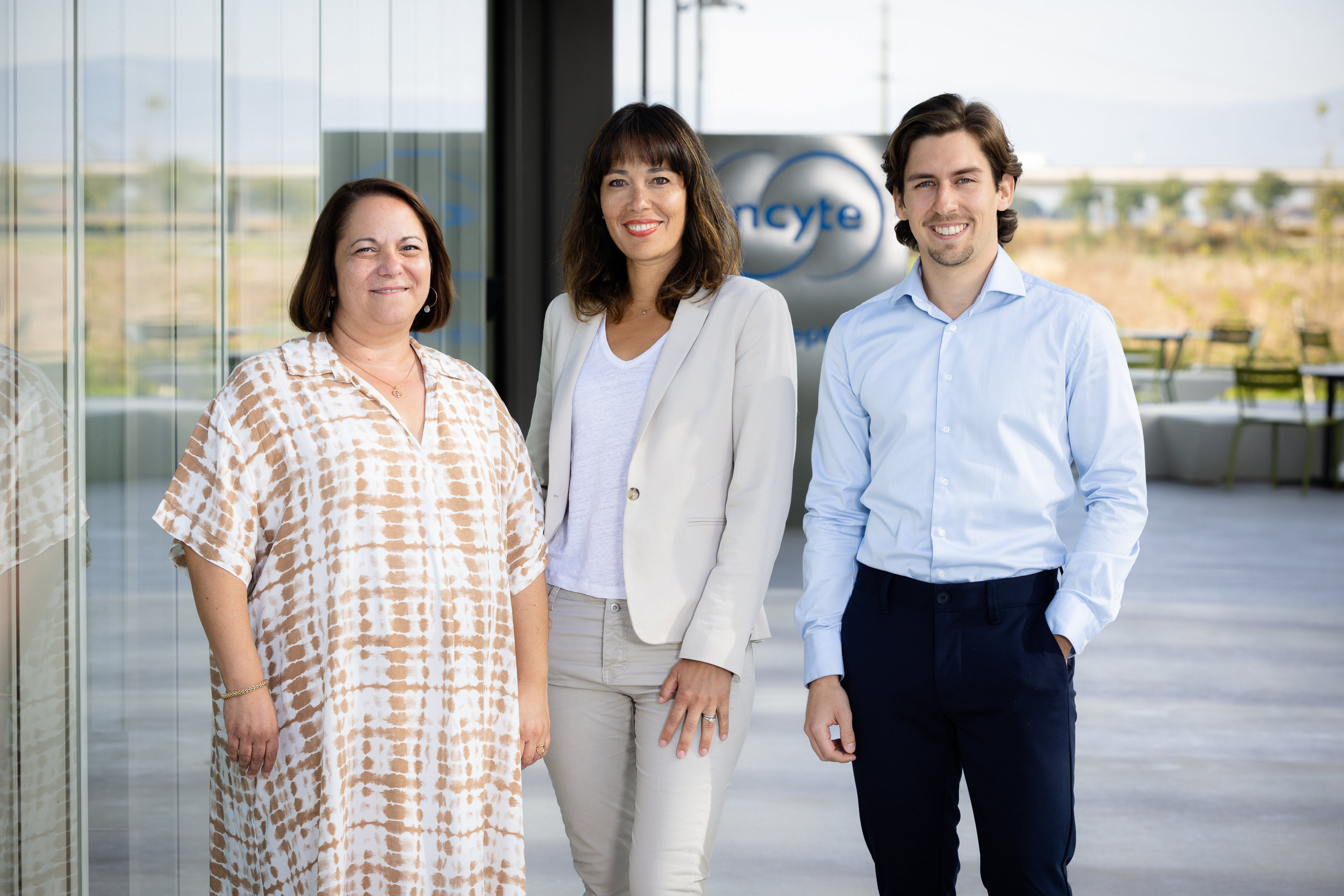 PROFESSIONAL PORTRAITS - Emo Photo