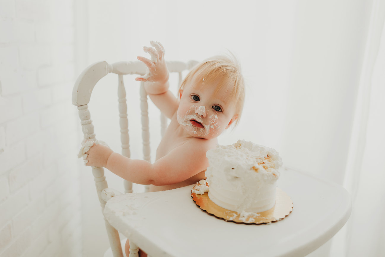 Cake Smash - Sindi Blanchette Photography