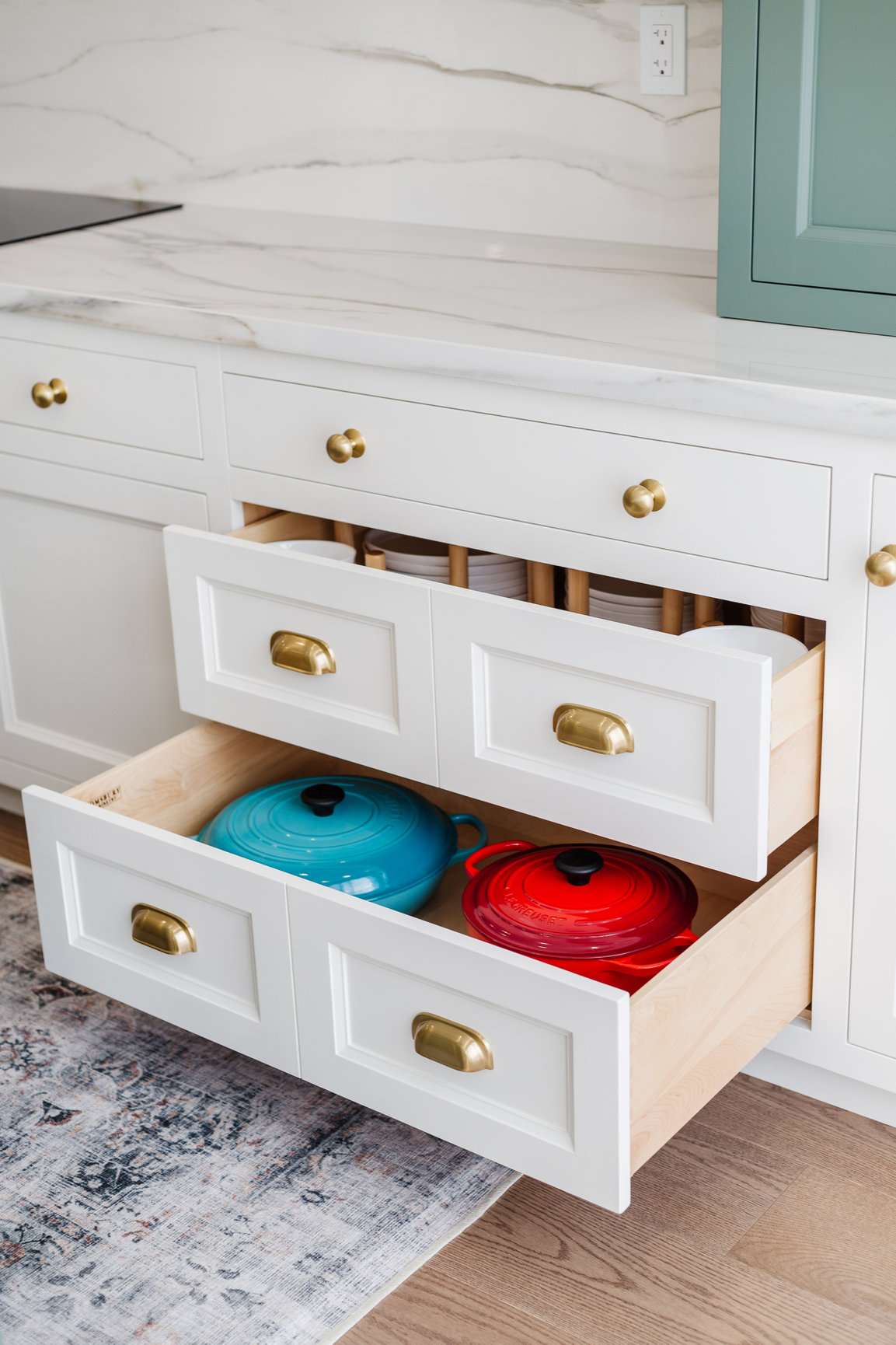 SPRING VALLEY - Bloomsbury Fine Cabinetry Inc.