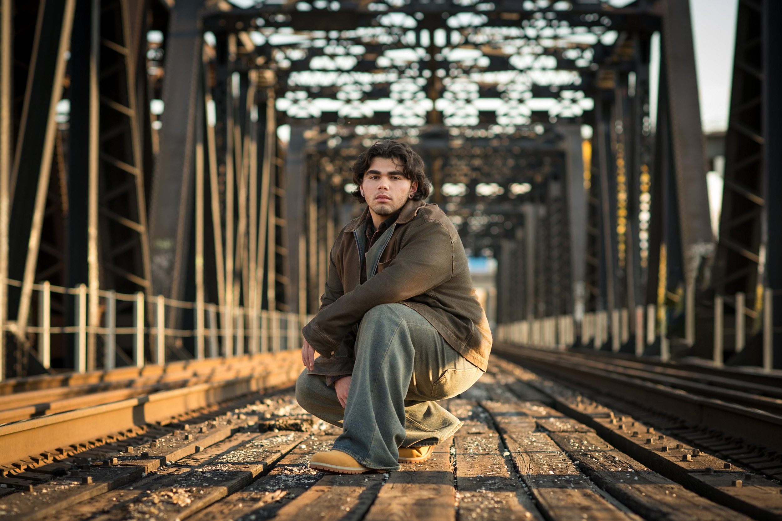 Senior Photos for Guys in Downtown Columbus - Grunge Style