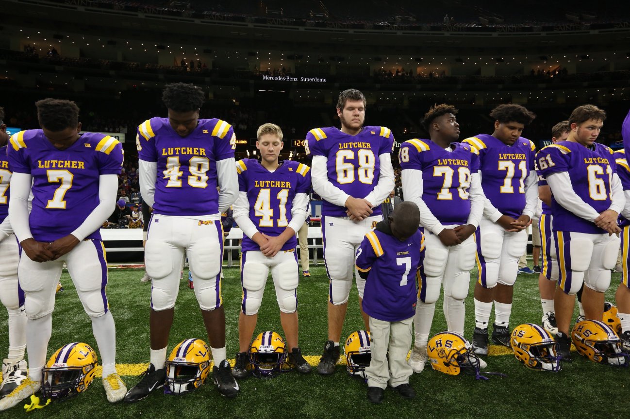 ABOUT - Elliot Website Template - PhotoBiz